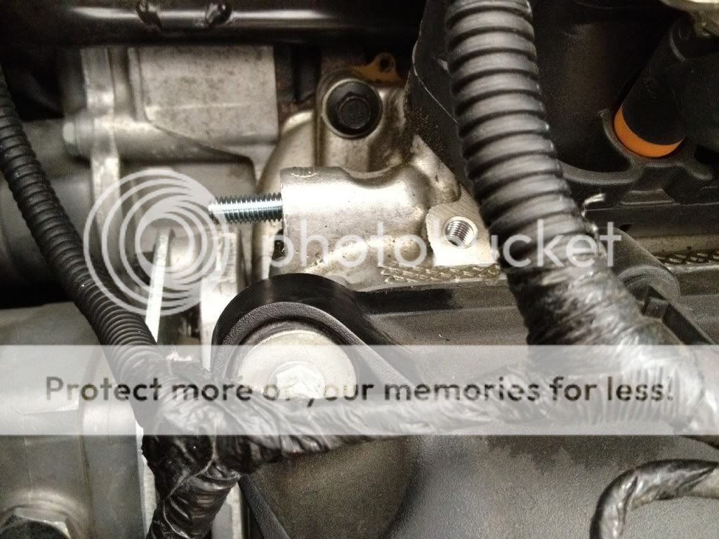 Cervini Shaker Hood Install with pictures!! | Dodge Challenger Forum