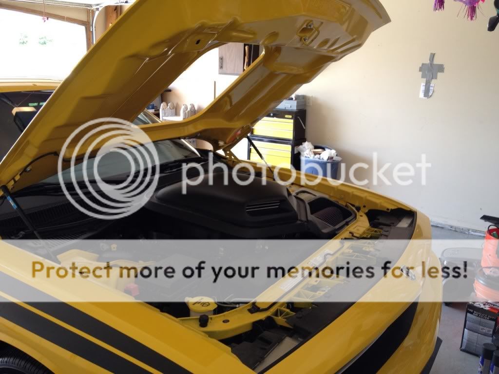 Cervini Shaker Hood Install with pictures!! | Dodge Challenger Forum